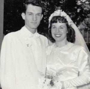 Hugh Hefner's Wives, Girlfriends & Children (Bio, Wiki)