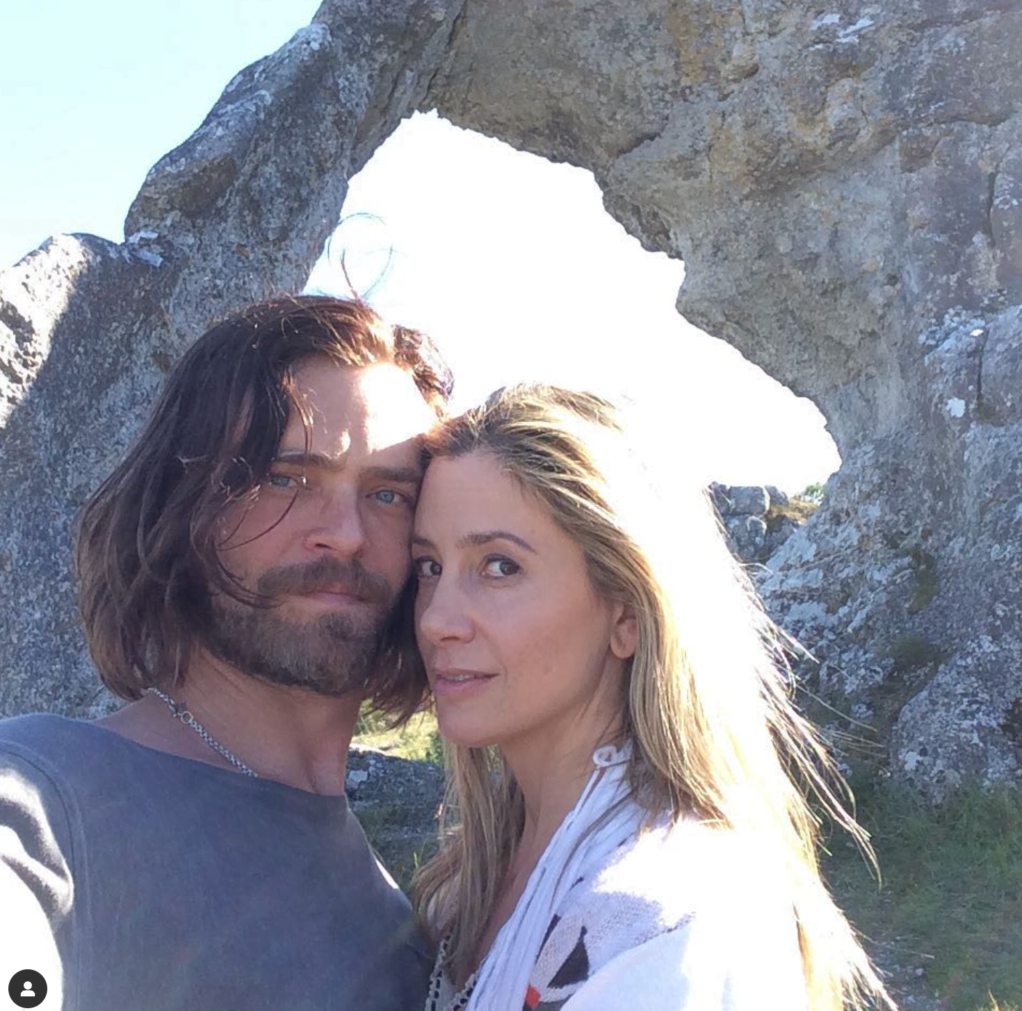 Mira Sorvino Husband Christopher Backus (Bio, Wiki)