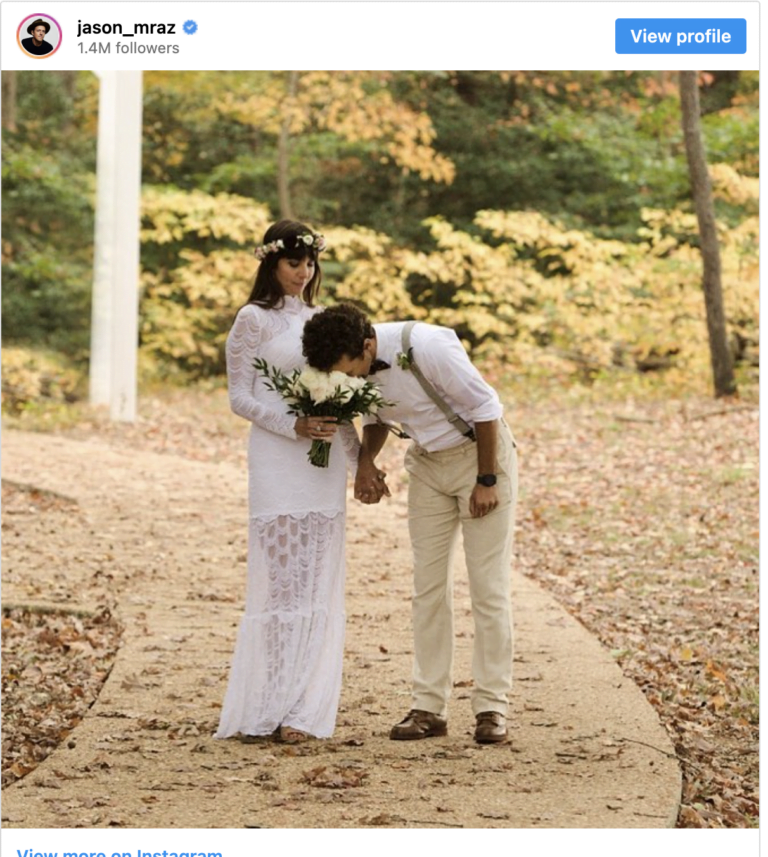 Jason Mraz Wife